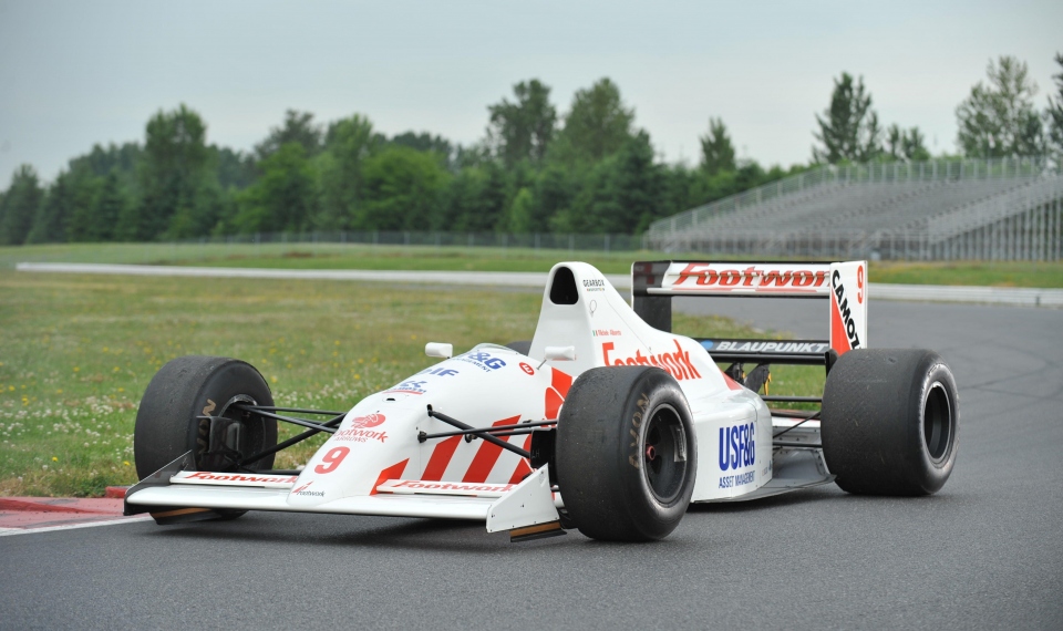 1990 ARROWS-FOOTWORK FA11B F1 Racing Single-Seater